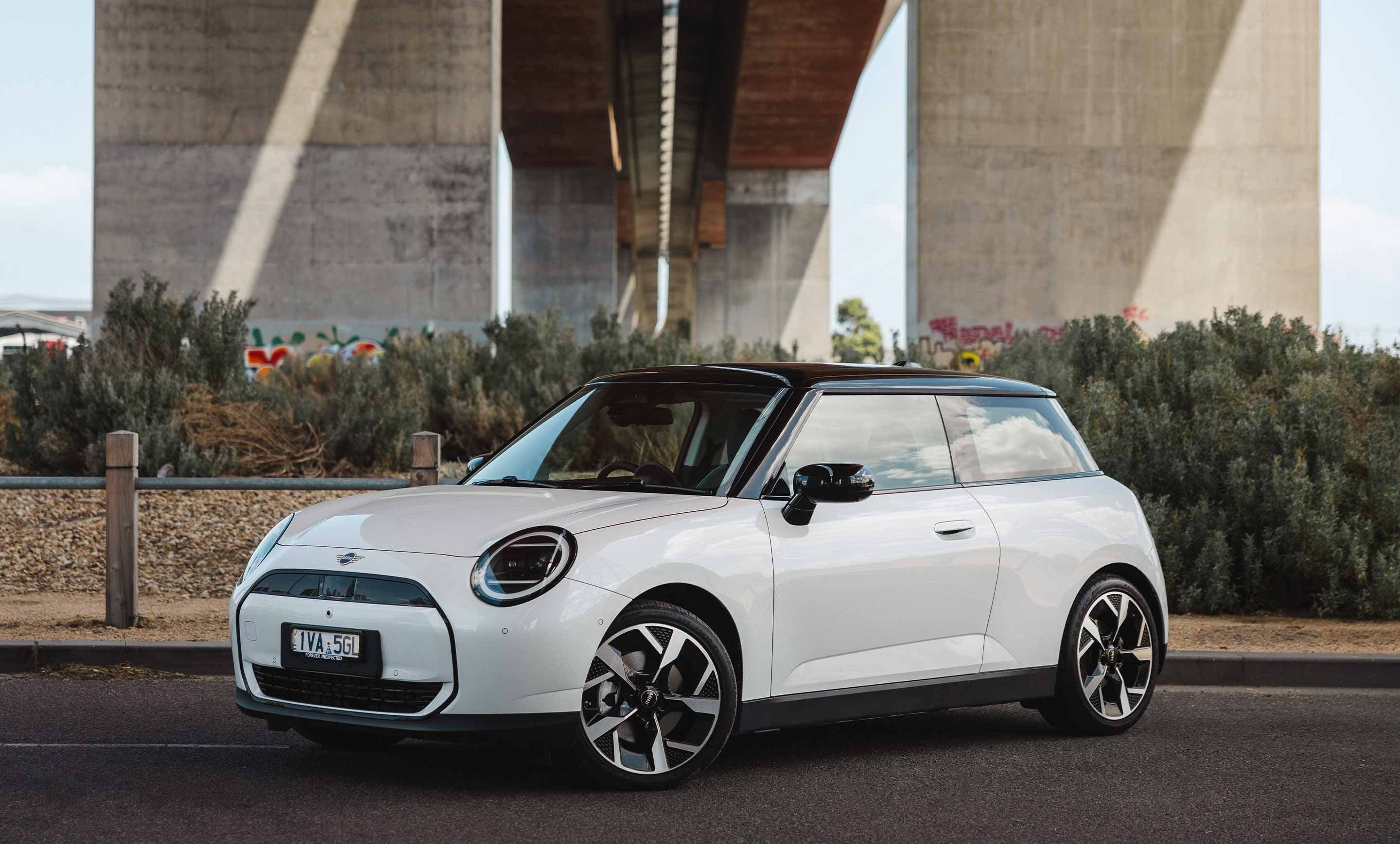The All-Electric MINI Aceman and Cooper. | Christchurch MINI Garage